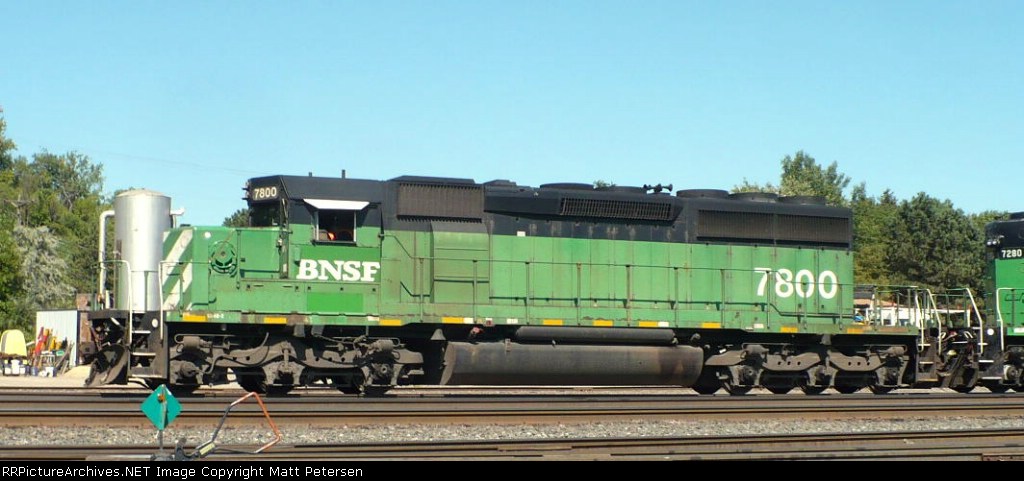 BNSF 7800